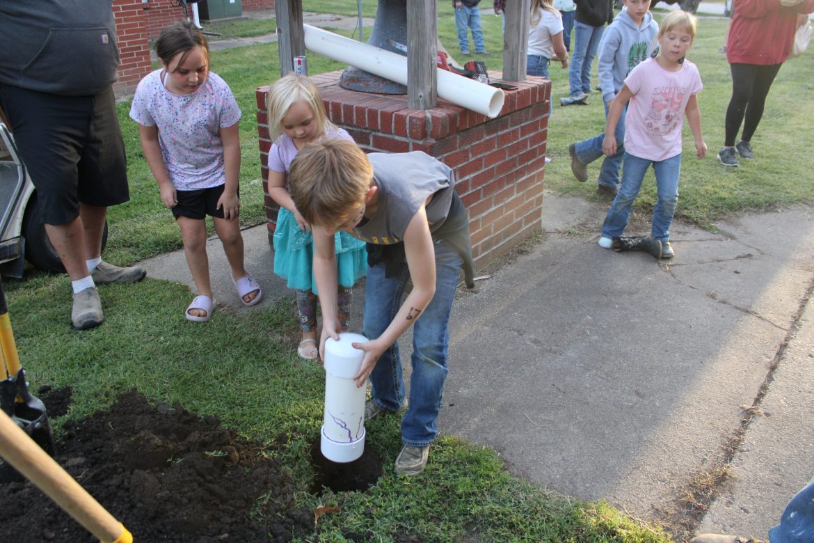Old Time Capsule Missing, New Time Capsule Buried - The News-Review