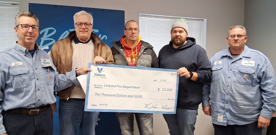 Valero donates $75,000 to local causes - Winnebago County Tribune